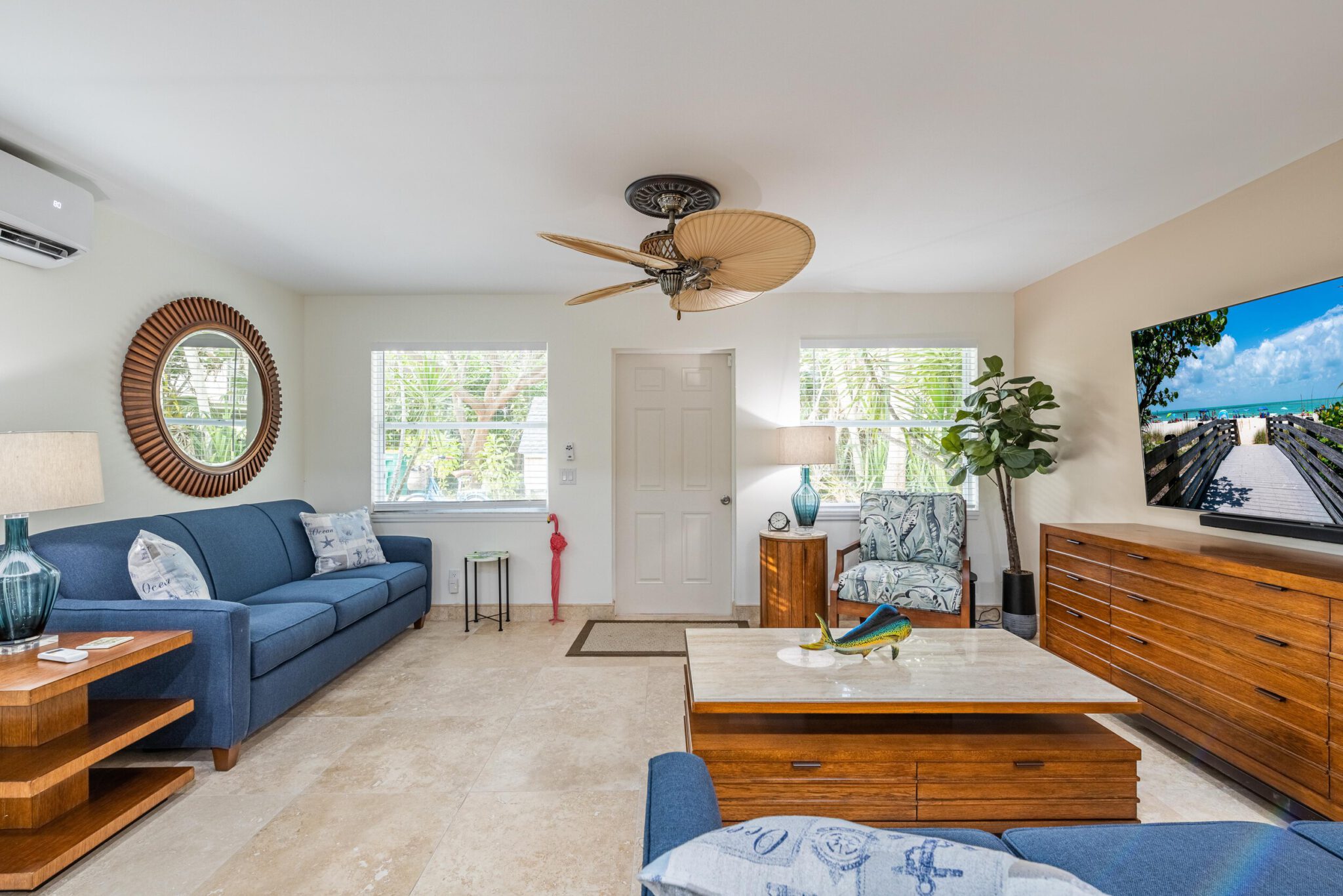 Luxury Beach Resort Style Cottage - Veloz Properties
